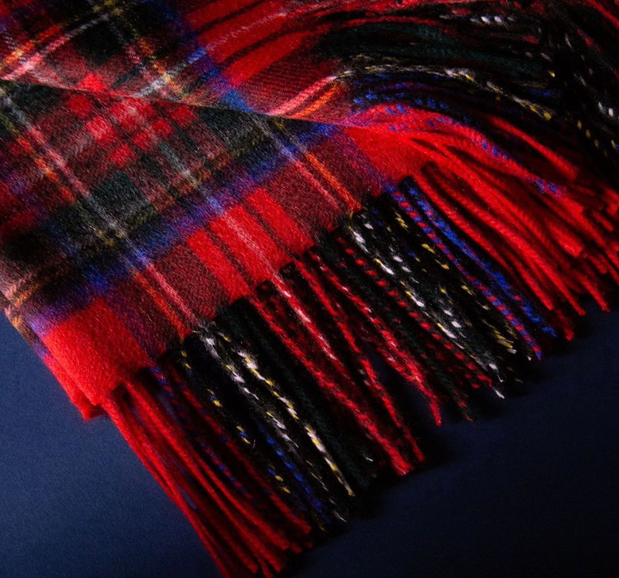 Begg & Co cashmere Scarves | Dantendorfer.com
